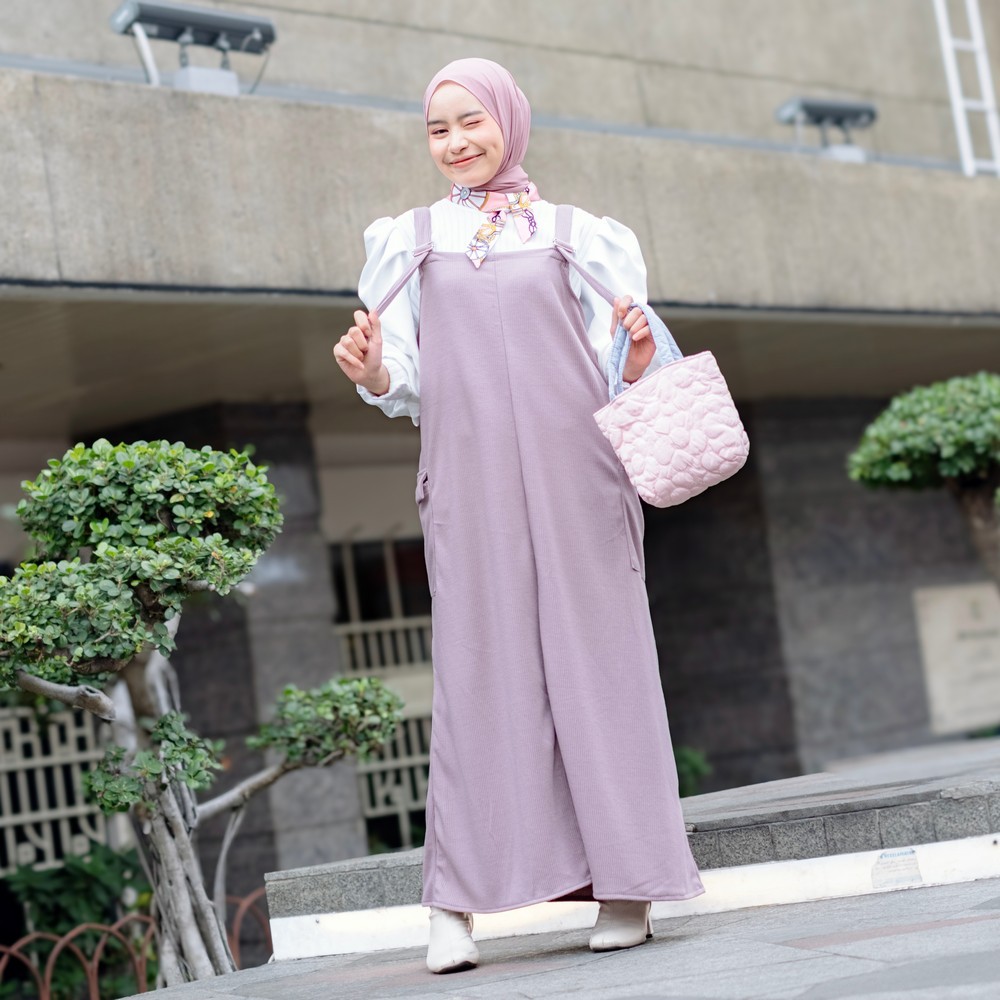 Jual Mybamus Dania Overall Cargo Dress - Overall Rok Kekinian - Dress ...