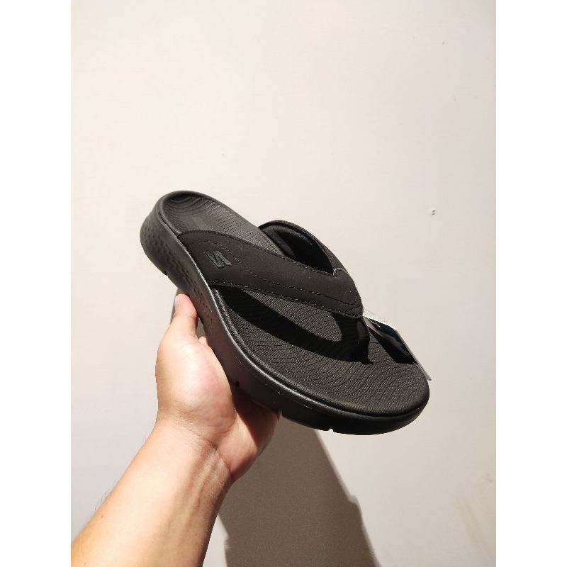 Jual SANDAL PRIA TERBARU SKECHERS ORIGINAL GO WALK FLEX HITAM EMPUK ...