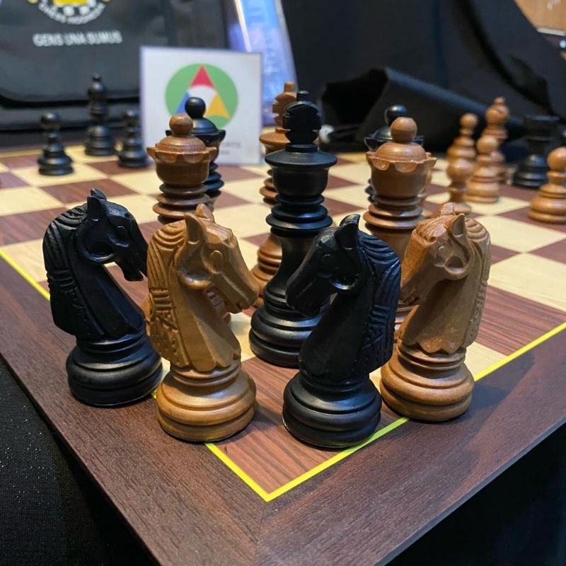 Jual Set Papan Catur Kayu Professional No 2 Chess Board Troya Knight ...