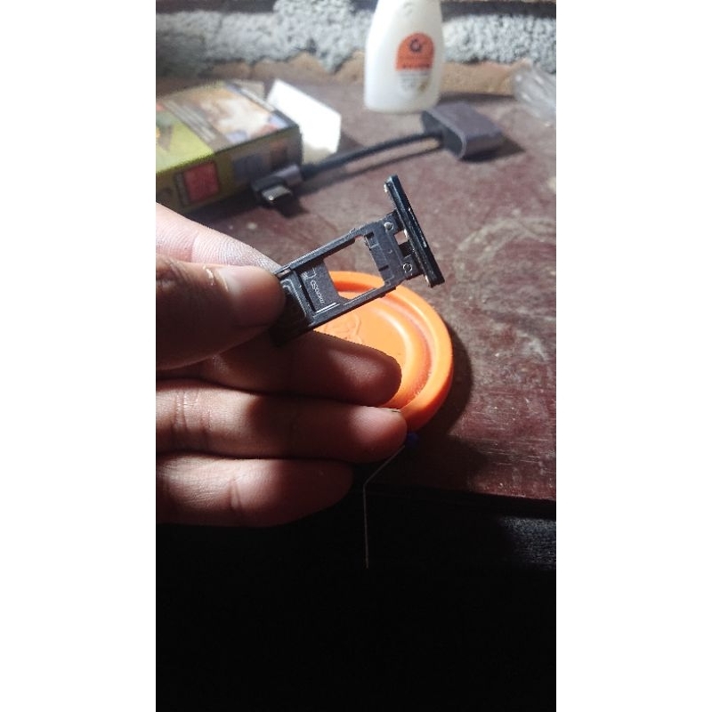 Jual sim tray Sony xz3 warna biru | Shopee Indonesia