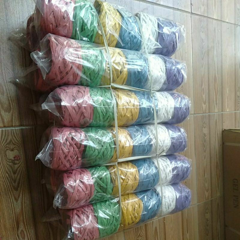 Jual Tali Rafia Kecil / Rafia warna warni Random Panjang Harga Grosir ...