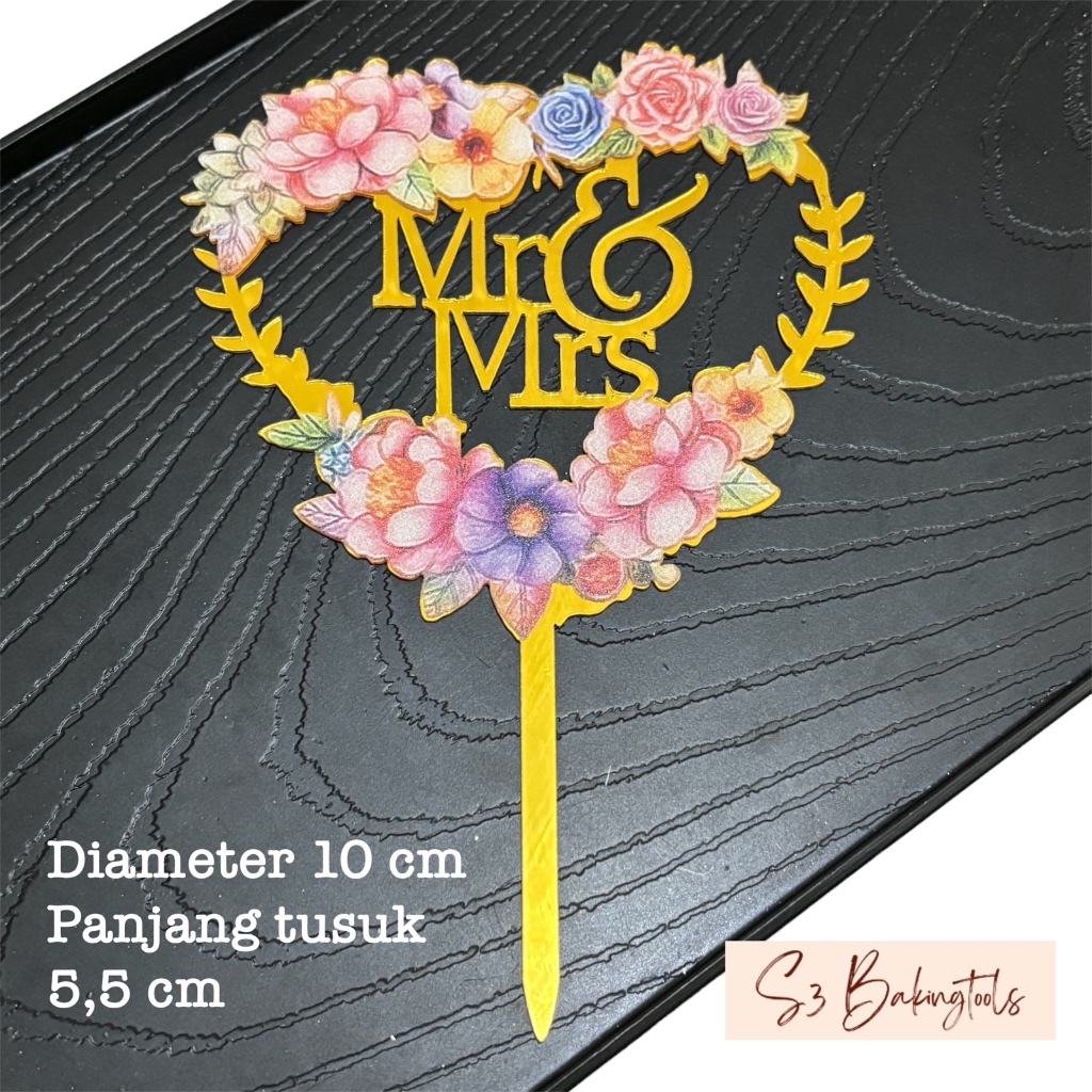 Jual Cake topper hiasan kue acrylic gold mr and mrs heart flower | Shopee Indonesia