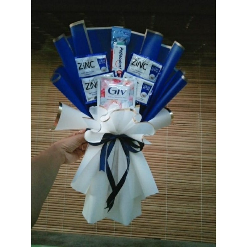 Jual Buket sampo dan sabun / buket hari ibu / buket perlengkapan mandi ...