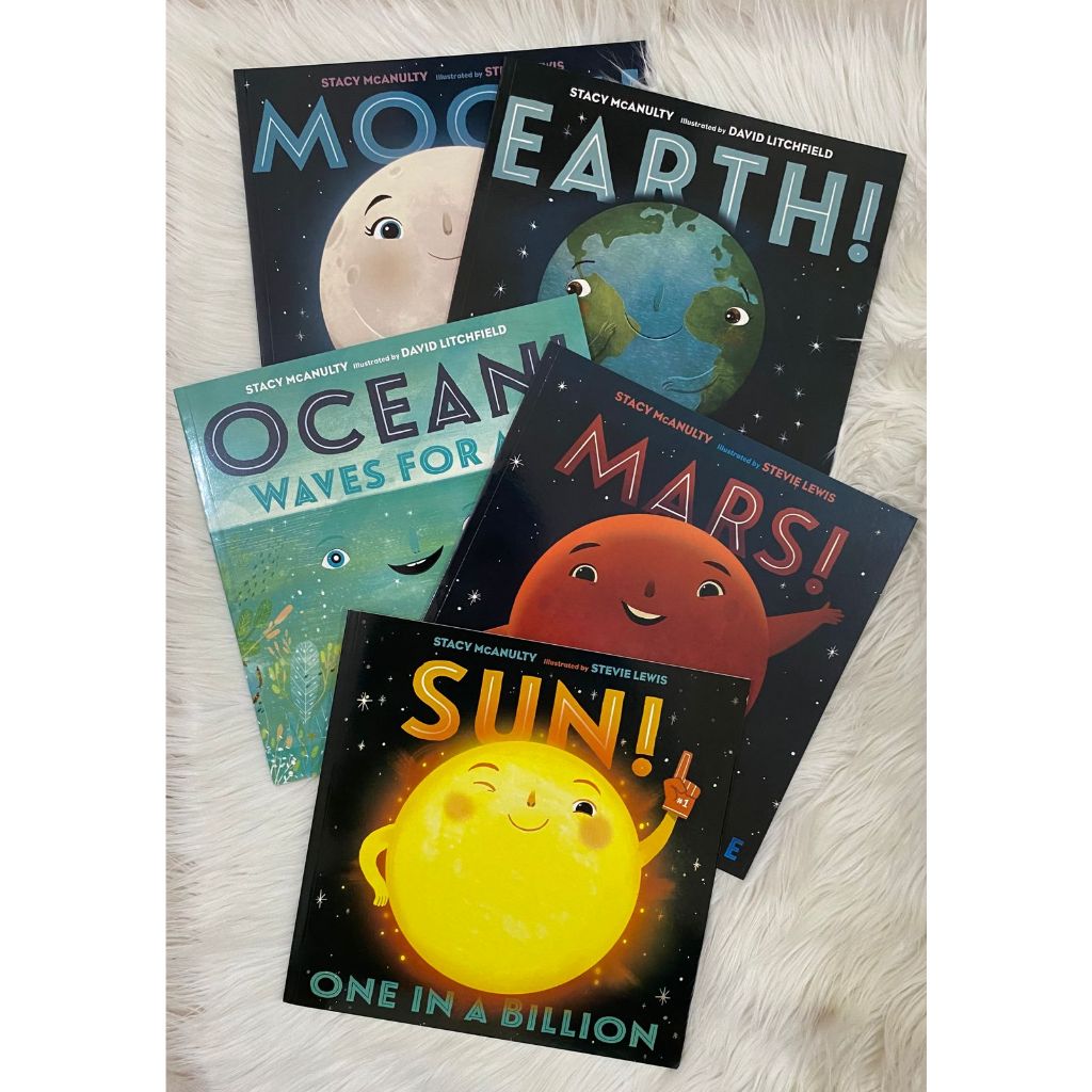 Jual Buku Cerita Our Universe Book Planet Moon Earth sun Mars Ocean ...