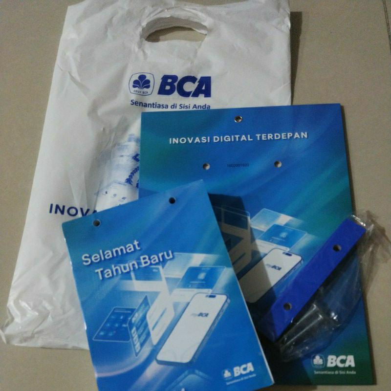 Jual Kalender dinding 2024 logo bank | Shopee Indonesia