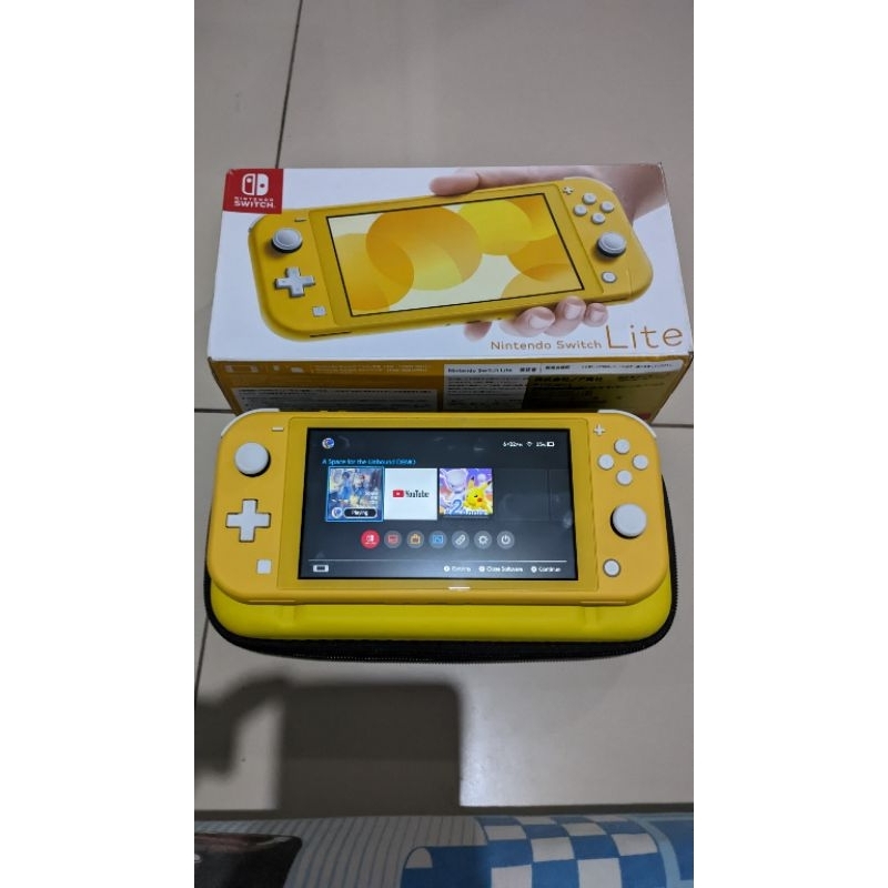 Jual Nintendo Switch Lite Kuning 2022 128gb CFW | Shopee Indonesia