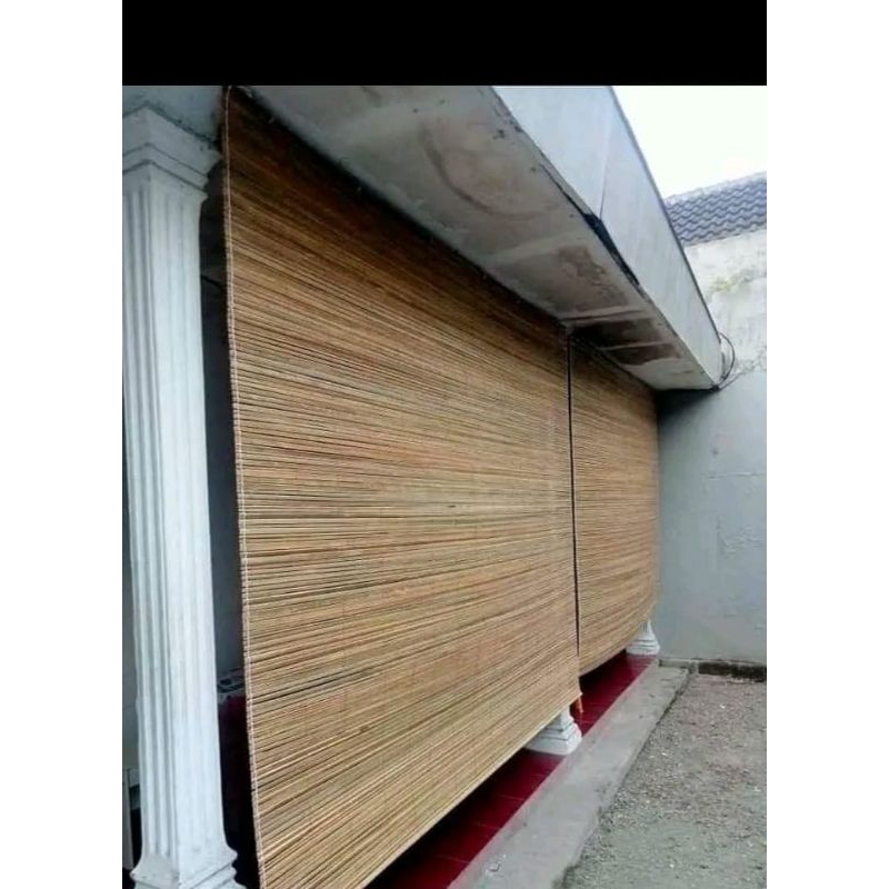 Jual Tirai bambu sawit krey gulung outdoor uk 2x2m plus tali+ring | Shopee Indonesia