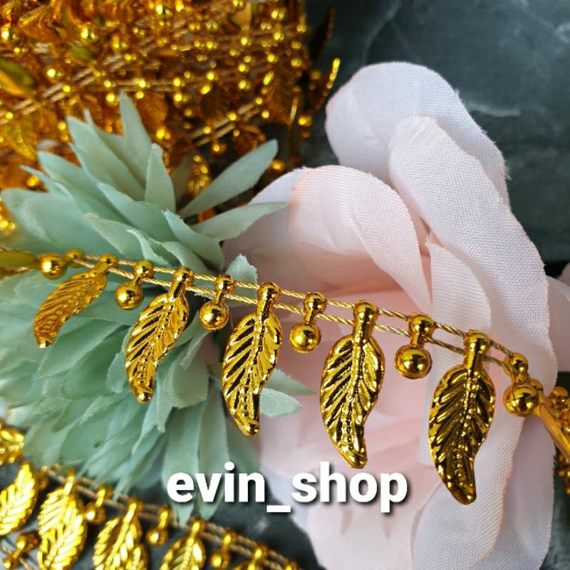 Jual Variasi Mote / Payet Daun Mas Kasandra Per 90 cm | Shopee Indonesia