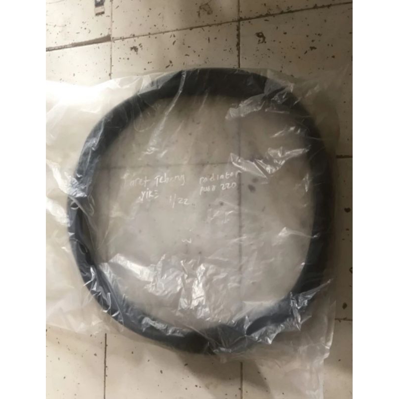 Jual Karet tebeng sebeng radiator rad fuso ps220 HD ganzo | Shopee ...