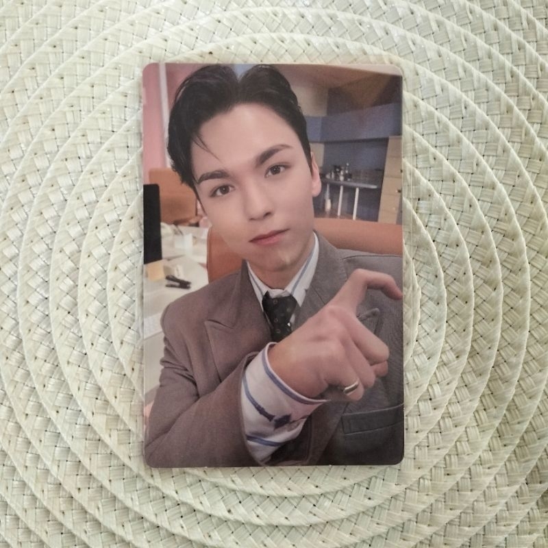 Jual PC photocard official vernon seventeen fml | Shopee Indonesia