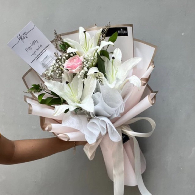 Jual Buket bunga lily baby breath segar - BUKET BUNGA BOGOR | Shopee ...