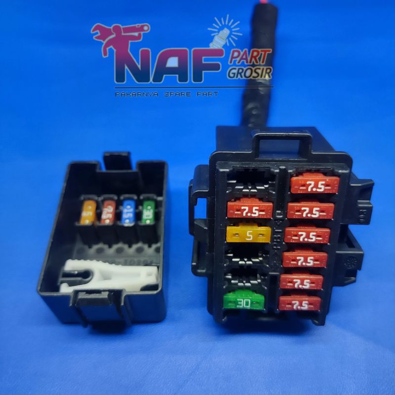 Jual BOX FUSE RUMAH SIKRING XMAX 250 CONNECTED ORIGINAL | Shopee Indonesia
