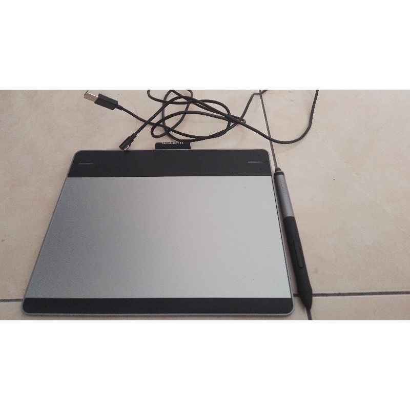 Jual Tablet Wacom CTH480 cocok untuk osu | Shopee Indonesia