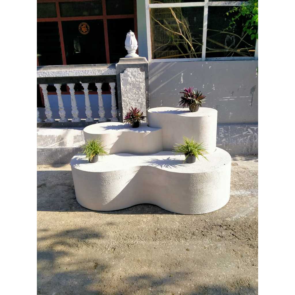 Jual props meja display both etalase meja pameran meja event abstrak ...