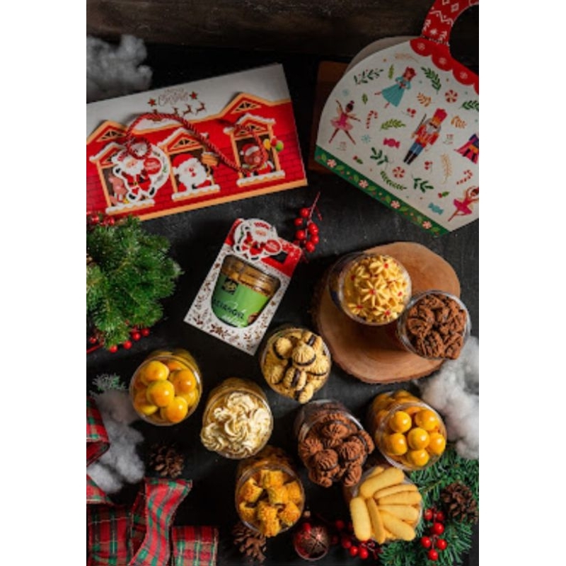 Jual Kue kering sagu keju nastar nanas nastar durian rum cookies mawar ...