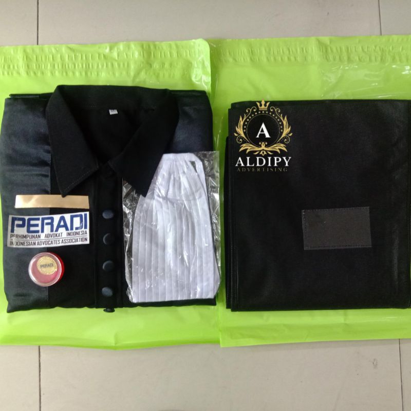Jual Baju Toga Advokat Jaksa Peradi Hakim Pengadilan Dan Cover Toga ...