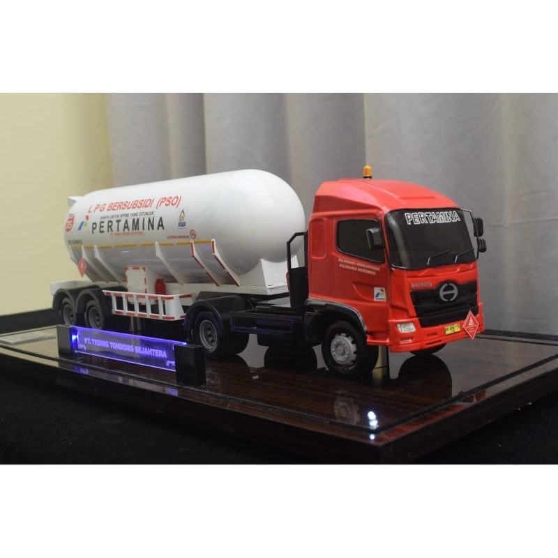 Jual (PRE ORDER)MINIATUR MOBIL TRUK TANKI LPG PSO UKURAN 40CM|Hiasan ...