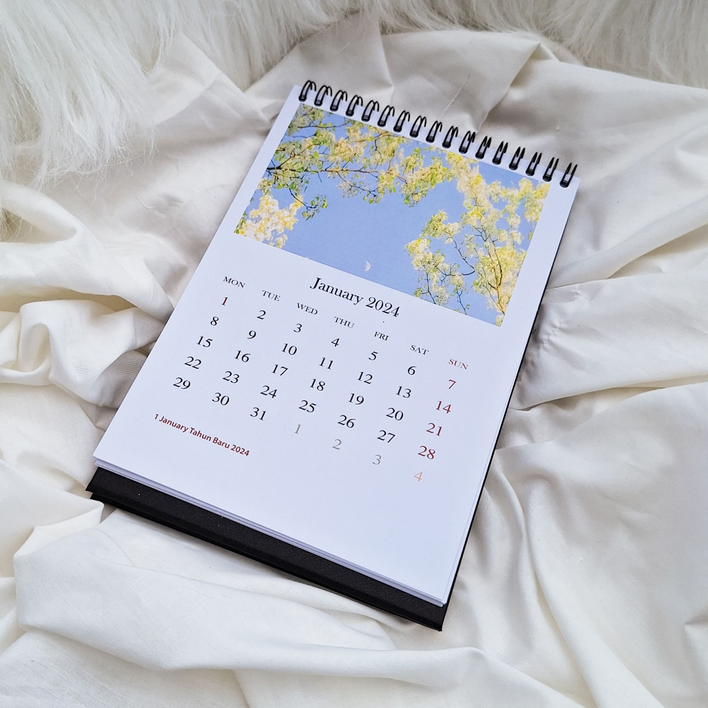 Jual Kalender Meja Watercolor 02 Flower Aesthetic 2024 2025 Premium ...