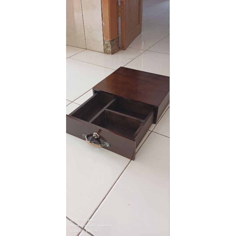 Jual laci kasir,cash drawer,laci uang kayu jati finishing spet ukuran ...