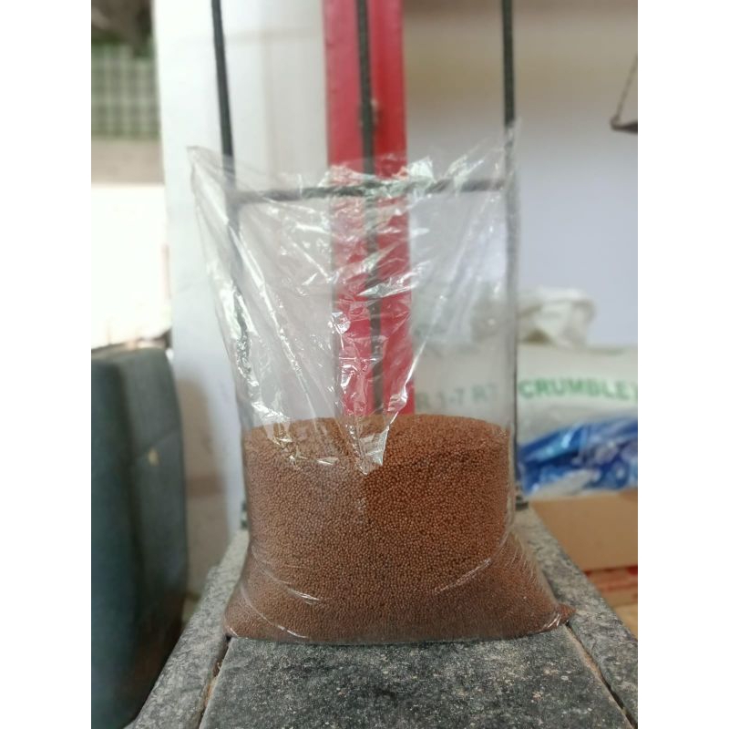 Jual PELET IKAN PELET PAKAN IKAN LELE,GURAME,PATIN,MUJAIR HI–PRO–VITE ...