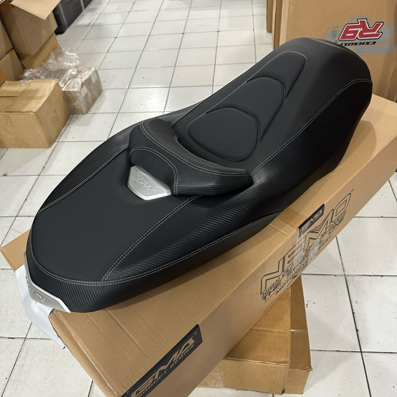 Jual jok xmax old nemo anti panas full 1 jok pnp jok nemo xmax old ...