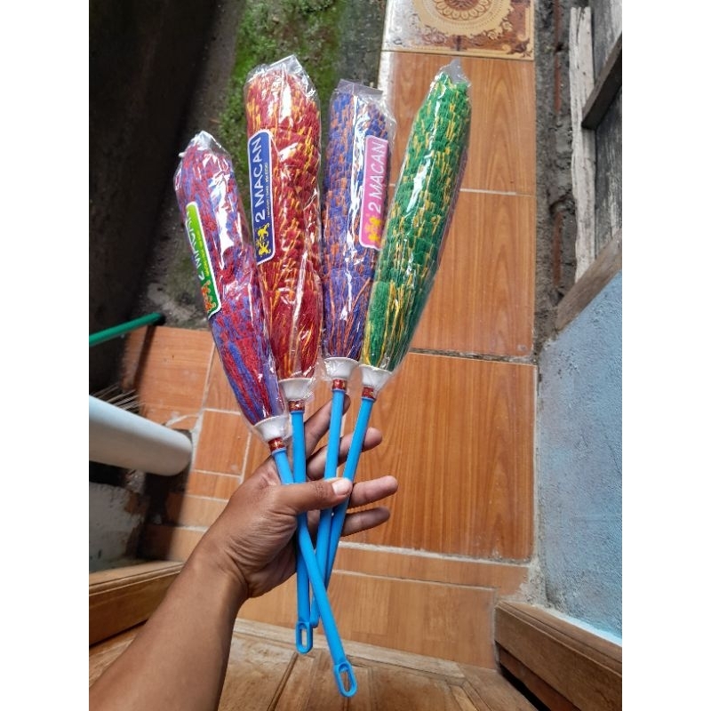 Jual Kemoceng Berbahan Benang - Sulak Berbahan Benang Merek 2 Macan ...