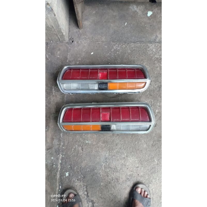Jual Stoplamp belakang Toyota Crown lele original | Shopee Indonesia