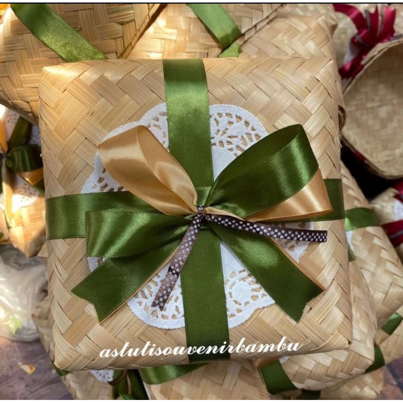 Jual SEPASANG BESEK BAMBU NATURAL PITA JEBRET/Besek nasi/Hias/Pipiti ...
