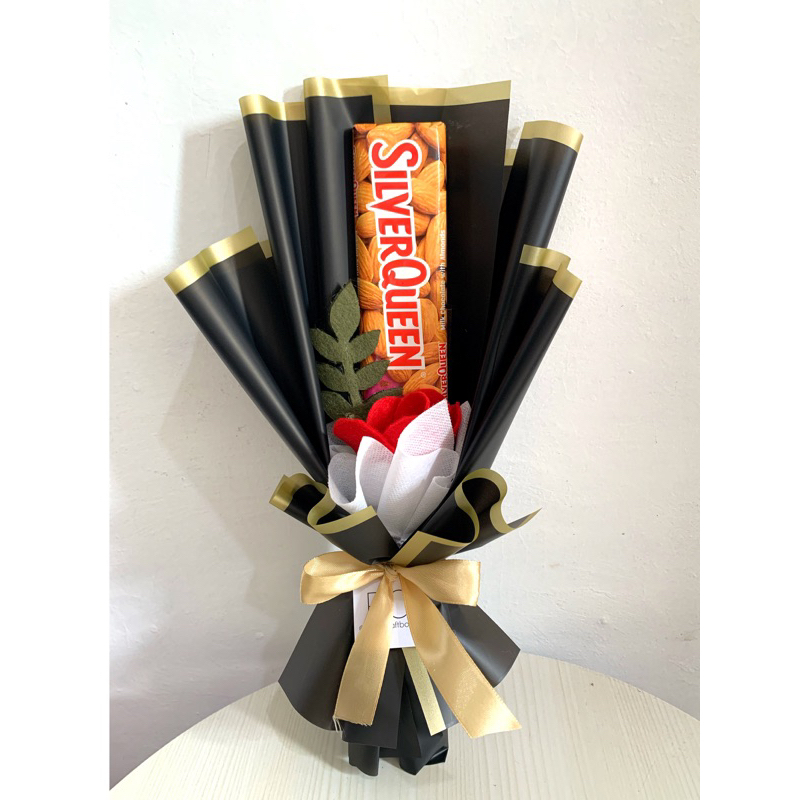 Jual ( Buket Silverqueen 58gr ) Buket coklat | Shopee Indonesia