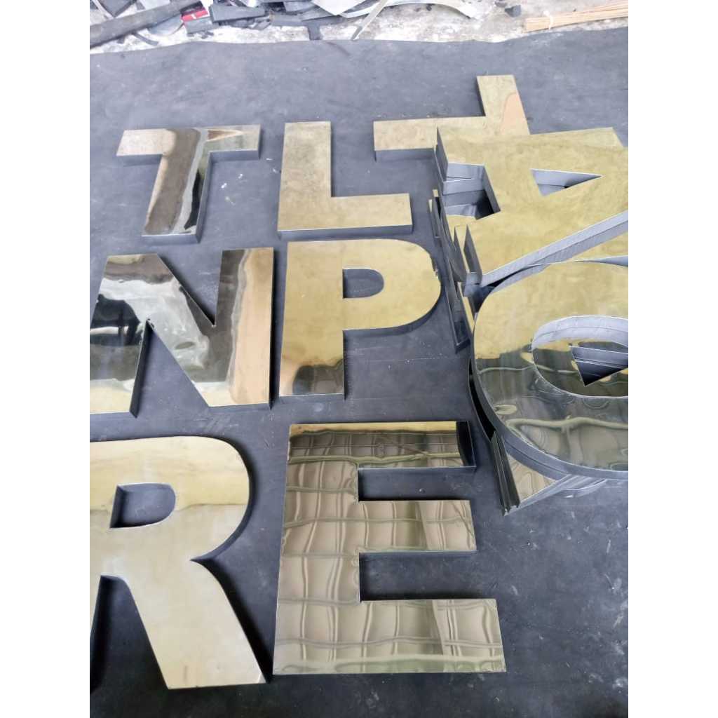 Jual HURUF TIMBUL STAINLESS 0.4mm CUSTOM FONT MIRROR LAPIS SPON EVA 1cm ...