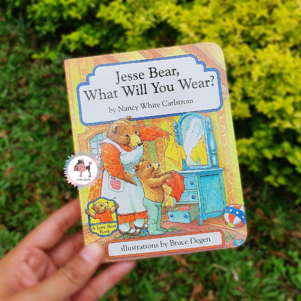 Jual Jesse Bear What Will You Wear? Board Book | Shopee Indonesia