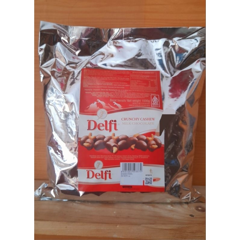 Jual Coklat delfi almond cokelat delfi crunchy cashew coklat kiloan 1kg ...
