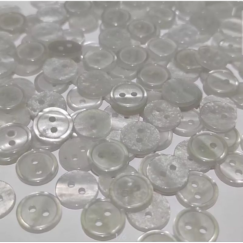 Jual 144 Pcs Kancing Kemeja Putih Transparan 2 Lobang Diameter 11mm ...