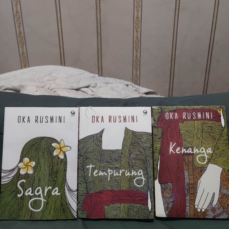Jual sagra, tempurung, dan kenanga oka rusmini | Shopee Indonesia