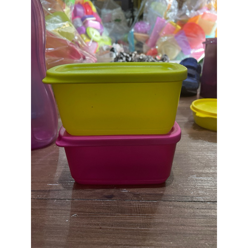 Jual tupperware mantan petite square 250ml | Shopee Indonesia