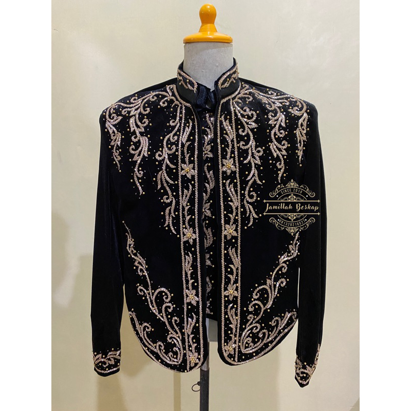 Jual Beskap Bludru Pria || Beskap Pria || Beskap Jawa Bludru || Beskap ...