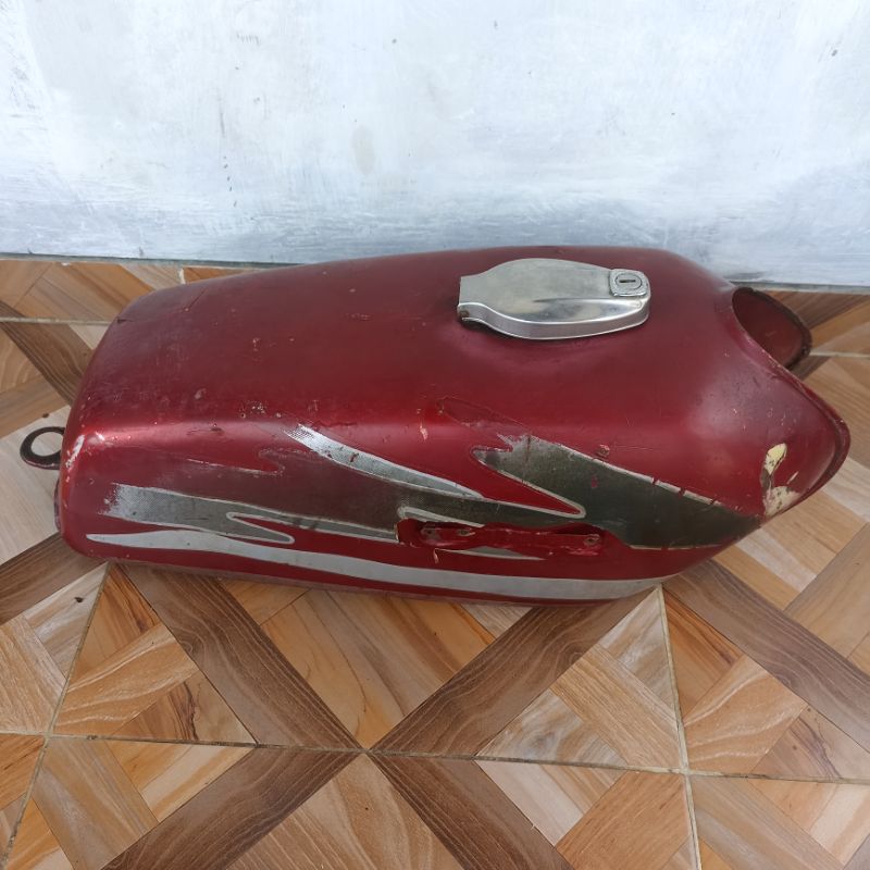 Jual tangki bensin fuel tank 1V1 Yamaha Rx 100 rx100 Original | Shopee ...