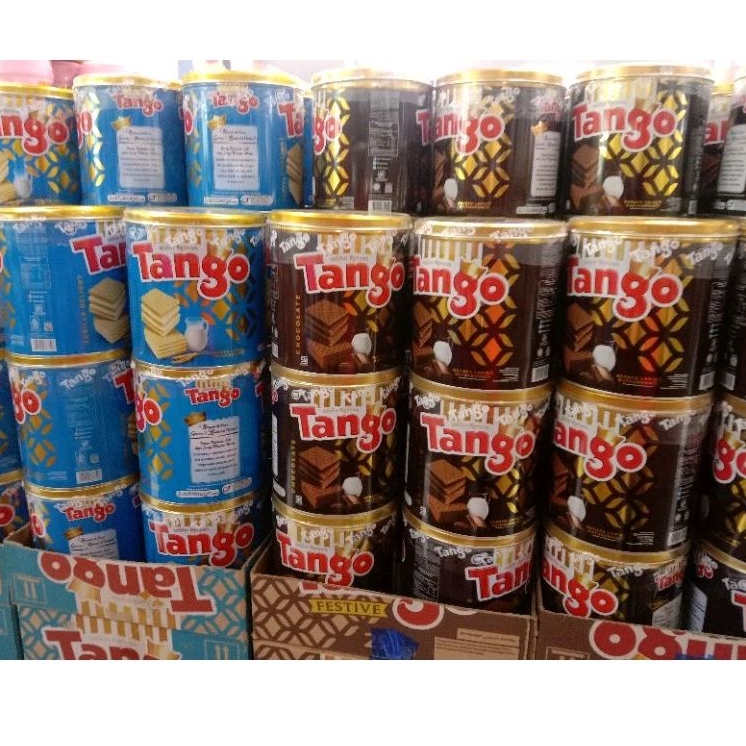 Jual tango wafer kaleng 300gr all varint | Shopee Indonesia