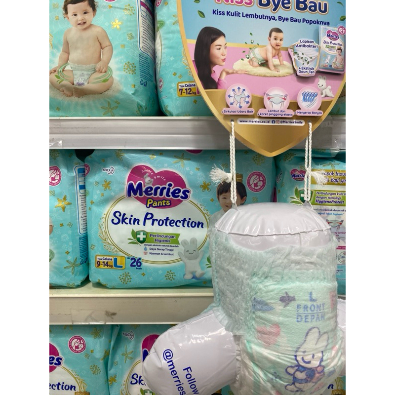 Jual Merries pants skin protection baby diaper S, M, L, XL | Shopee ...