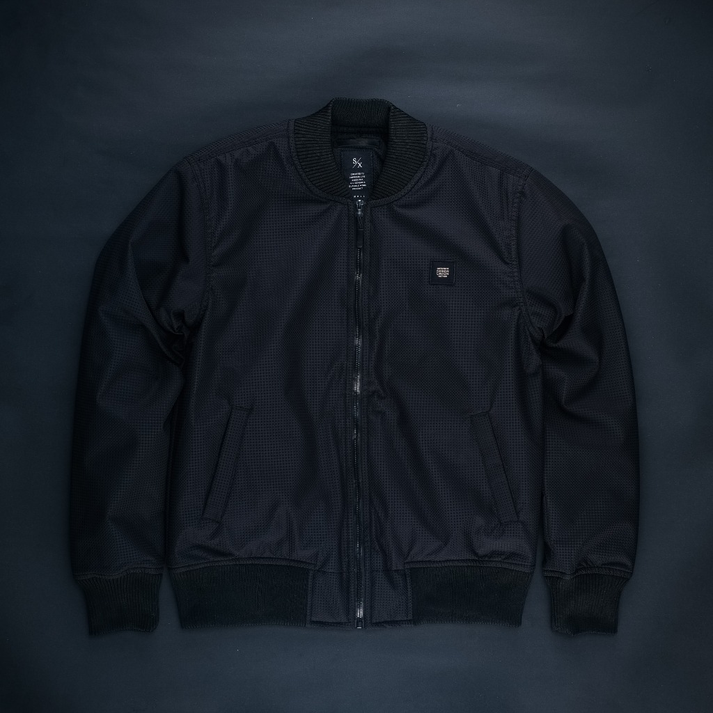 Jual GAVI BOMBER BLACK | Shopee Indonesia