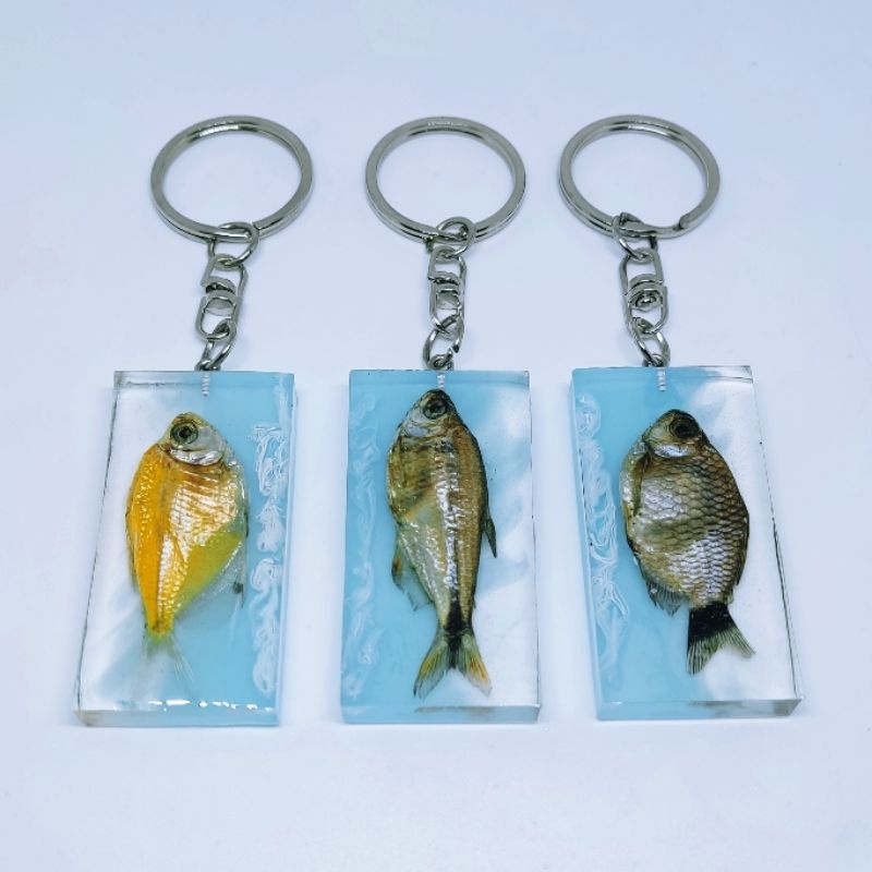 Jual Gantungan Kunci/Keychain Resin Art Objek Ikan Hias | Shopee Indonesia