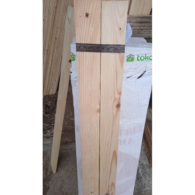 Jual KAYU LIST / RENG JATI BELANDA EX PALET UKURAN 2 CM X 4 CM X 80 CM ...