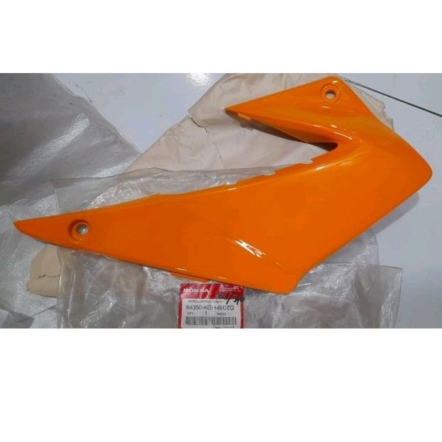 Jual sayap samping radiator Rh (kanan) ori sonic125 new (repsol/oren ...