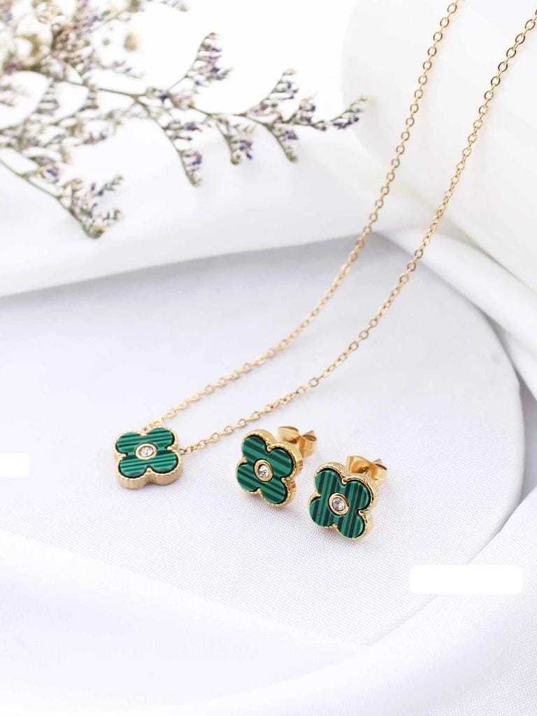 Jual Set Kalung Dan Anting Model Bunga Klover Mata Titanium Import ...