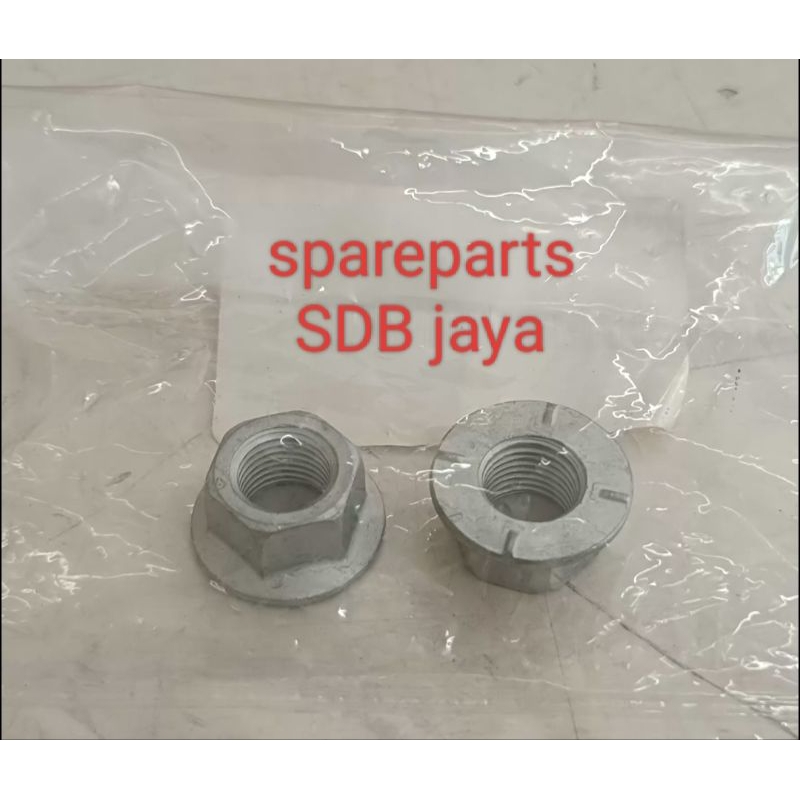 Jual mur baut bushing bush sayap upper arm atas Innova reborn hrg 1pcs ...