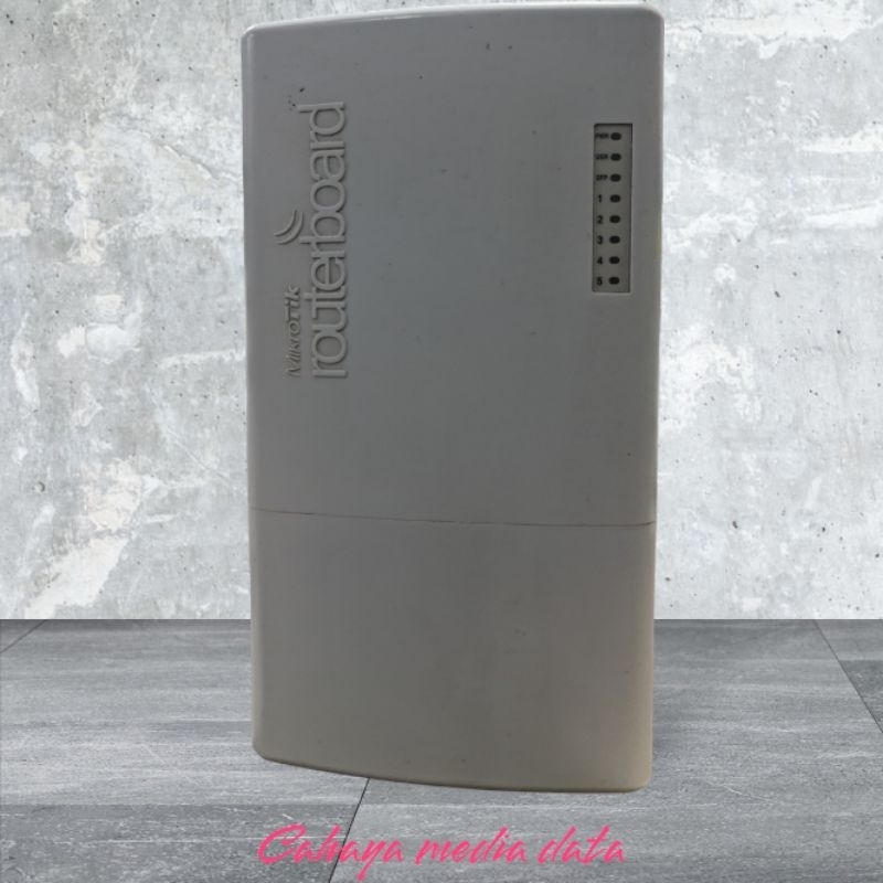 Jual mikrotik powerbox pro RB960PGS pb normal outdoor | Shopee Indonesia