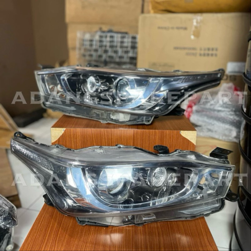 Jual Headlamp Toyota Yaris 2013 2014 Original | Shopee Indonesia