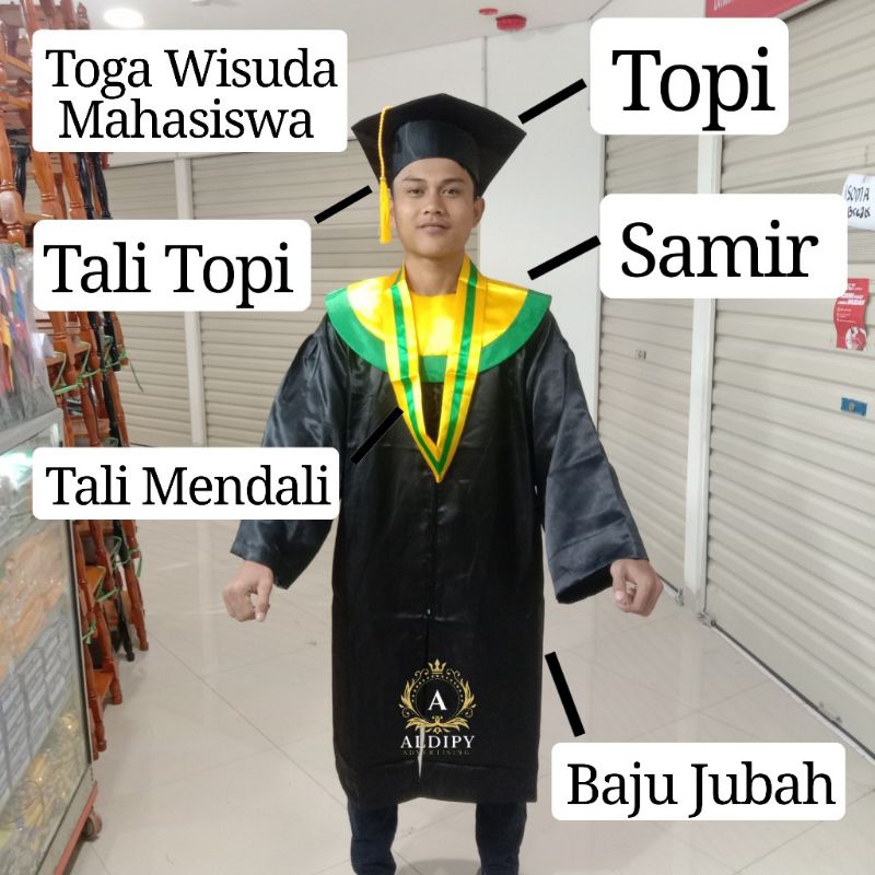 Jual Toga Wisuda Mahasiswa Paket Lengkap Warna Samir Kuning List Hijau ...