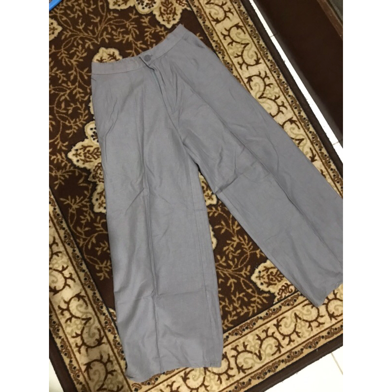 Jual KULOT preloved | Shopee Indonesia