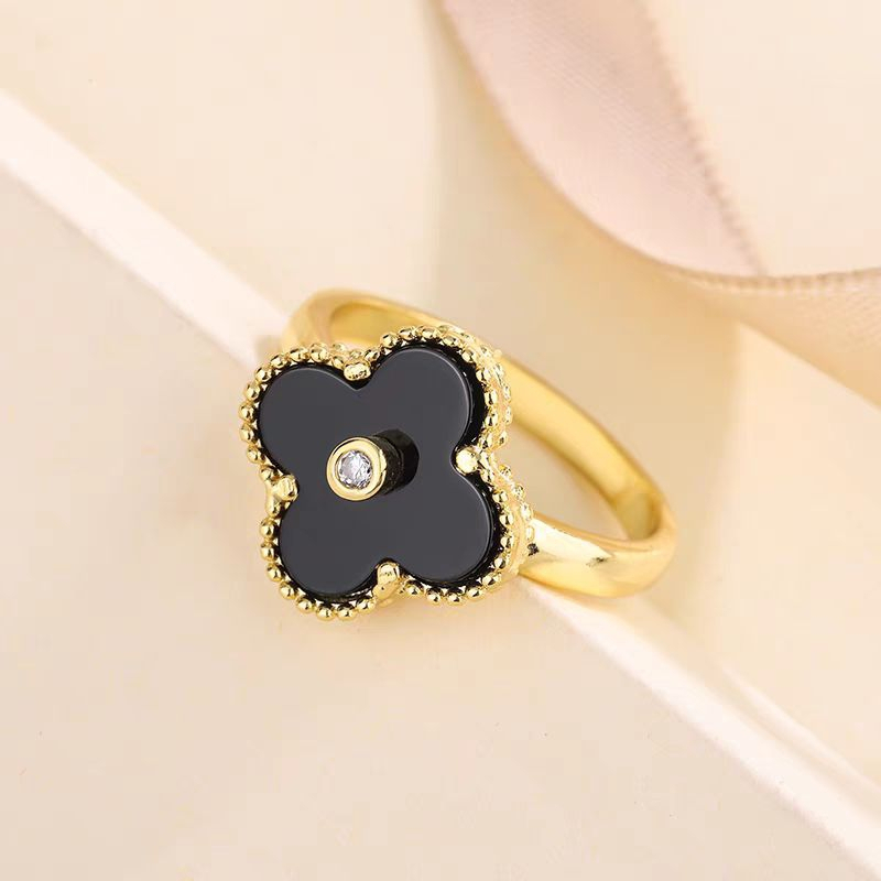 Jual model terbaru cincin mata bunga kloper gerigi bahan titanium anti ...